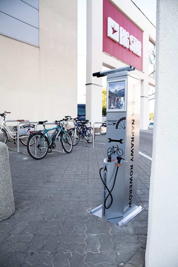 BIKE RACKS CLASSIC SERIES - IBOMBO | Public Bike Repair Station